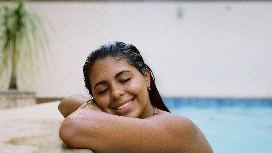 Isabellinha Faria: Brazilian Journalist's Career Highlights
